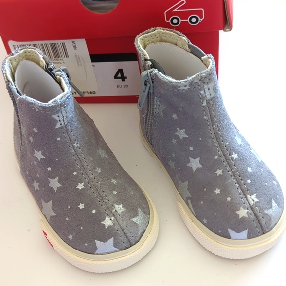 See Kai Run | Shoes | Nwt See Kai Run Suede Keegan Gray With Stars High ...